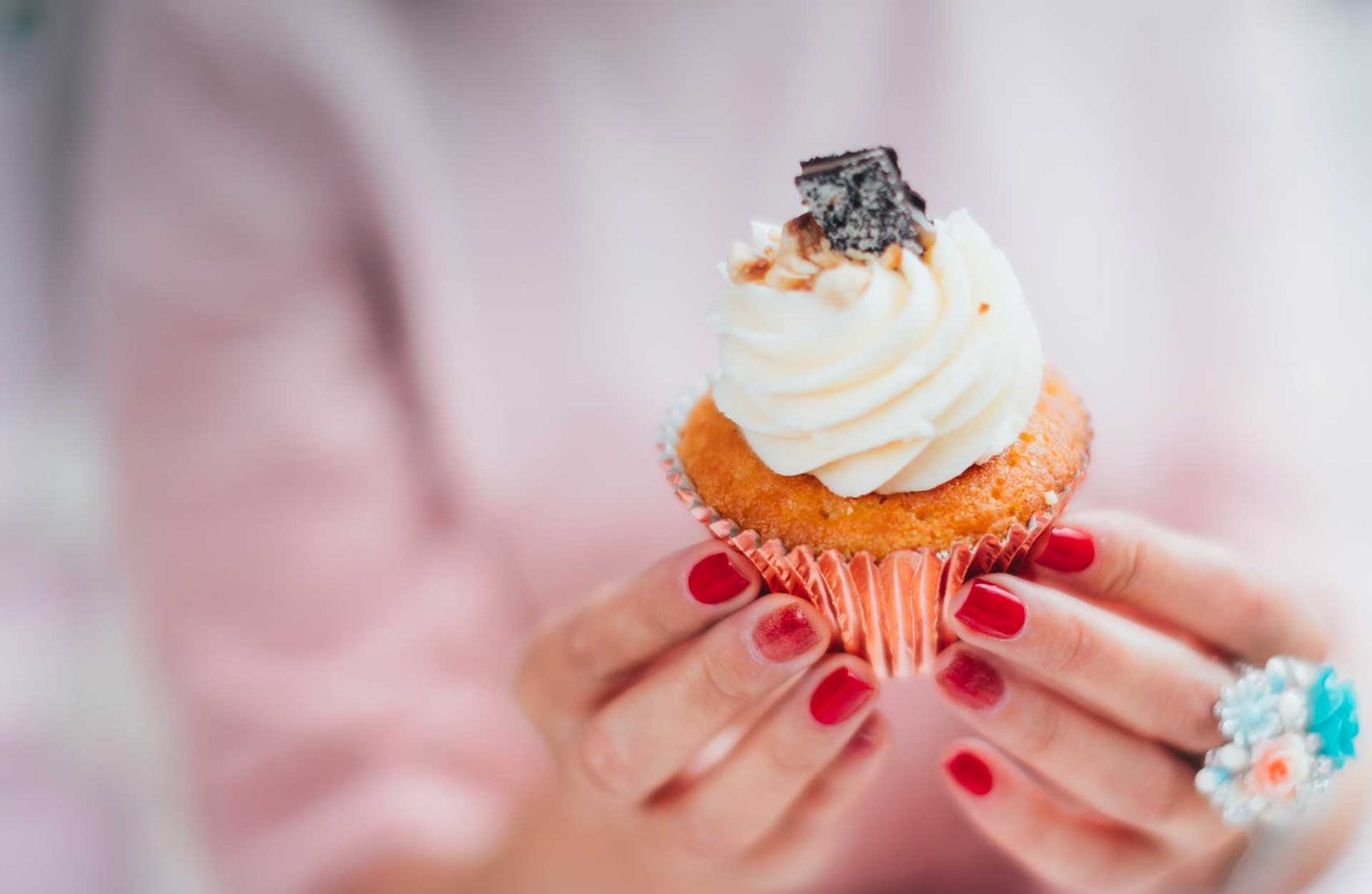Red Velvet Cake - Bakery Cake Viral Jogja